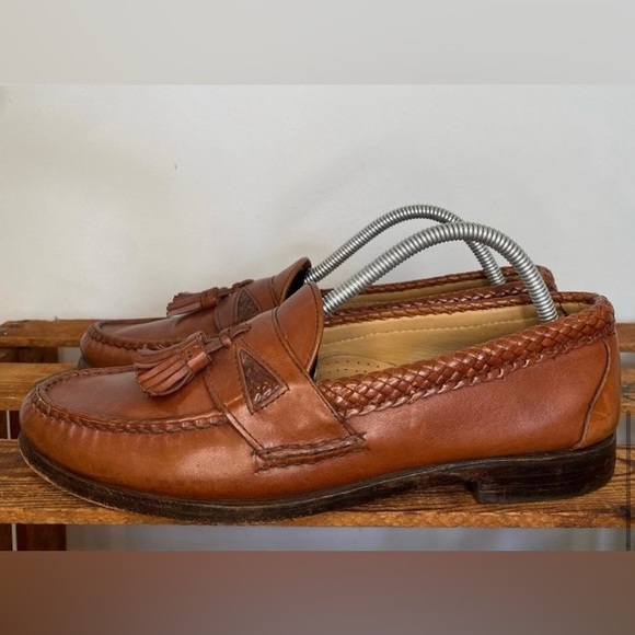 Allen Edmonds | Shoes | Allen Edmonds Maxfield Brown Leather Tassel ...